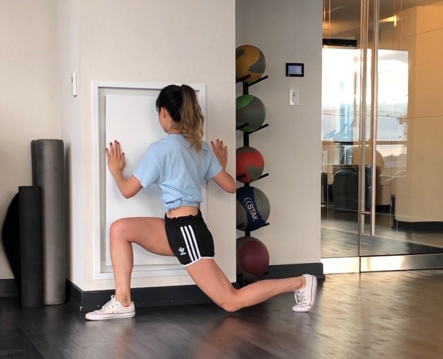 10 Simple Stretches for Mid Back Pain – Journey to Mobility