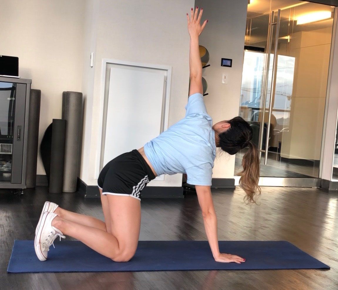 10 Simple Stretches for Mid Back Pain – Journey to Mobility